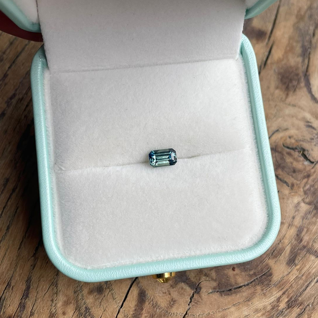 1.05ct Green Octagonal-Step Sapphire - Titcombe Bespoke Jewellery